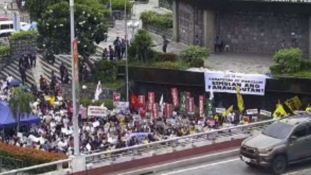 PNP MOBILIZES NATIONWIDE SECURITY MEASURES AHEAD OF POSSIBLE PROTEST ...